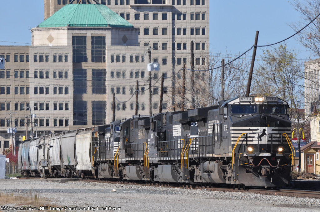 NS 9179 On NS 44 A Eastbound